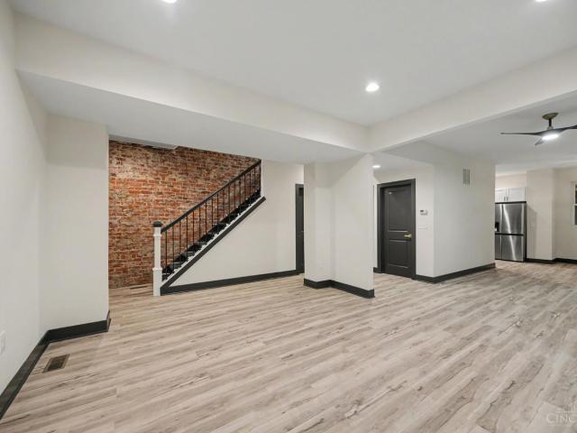 112 Valencia Street