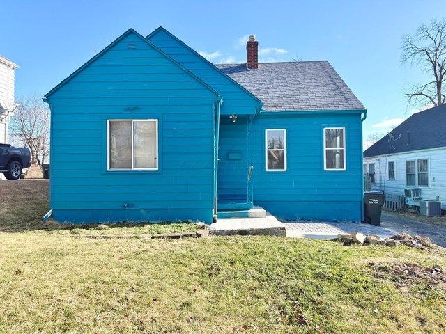 112 Valleyview Dr, Dayton, OH 45405