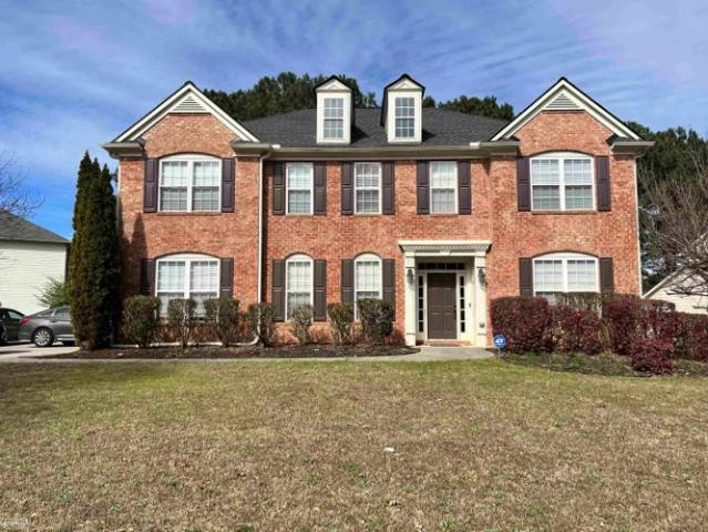 112 Village Green Circle Circle, Tyrone, GA 30290