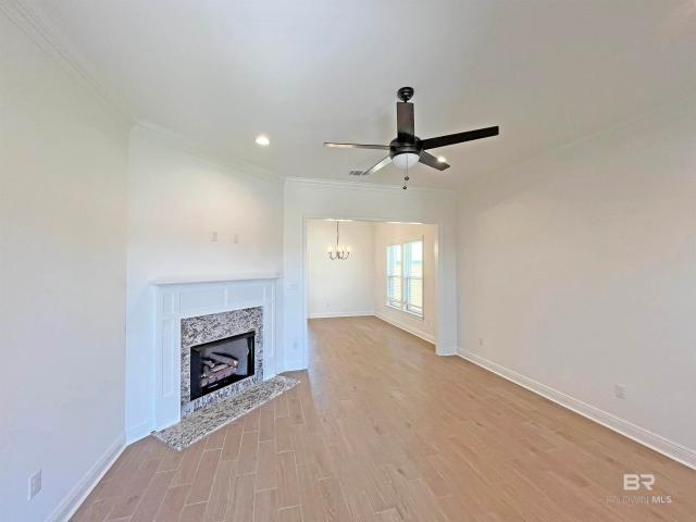 11342 Kingsland Drive