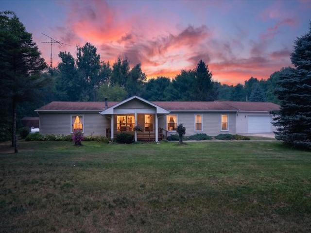 11344 Dixon Rd, Rives Junction, MI 49277