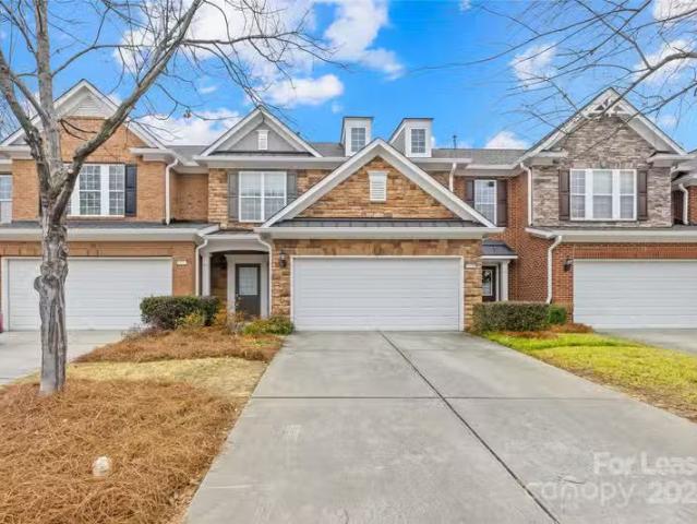 11346 Cedar Walk Lane, Charlotte, NC 28277