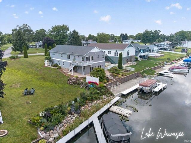 11348 N Biscayne Dr, Cromwell, IN 46732