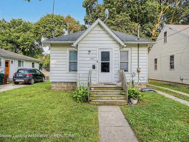 1134 McCullough St, Lansing, MI 48912