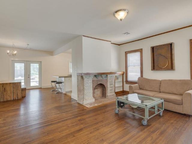 1134 NW 40th Street