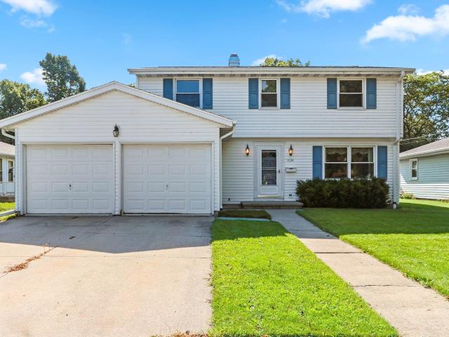 1134 n locust street