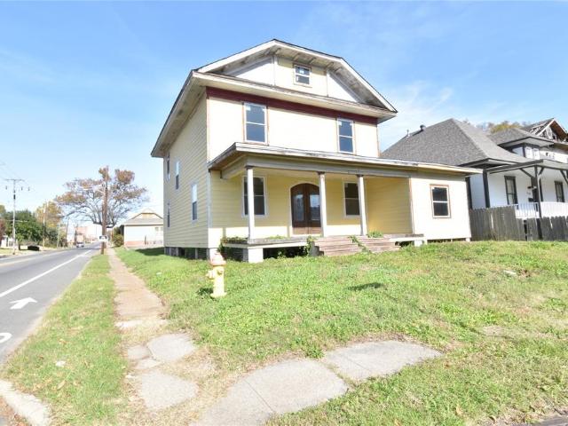 1134 College St, Shreveport, LA 71104 | MLS #20789 | Compass