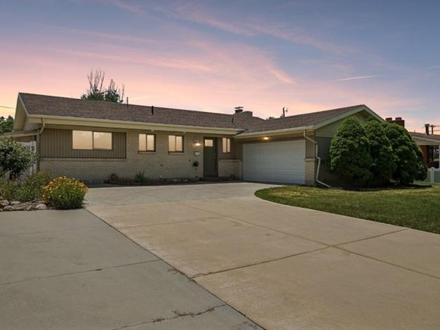 1134 E Manor Cir, Millcreek, UT 84124