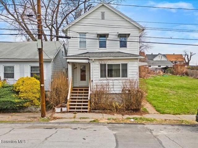 1134 Hampton St, Scranton, PA 18504