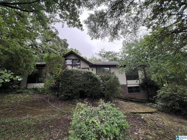 1134 Henry Dr, Alabaster, AL 35007