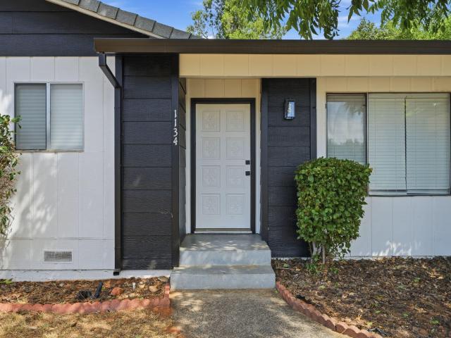 1134 Ruthie Lane