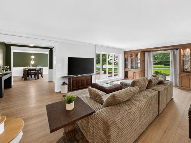1134 Ridgedale Road