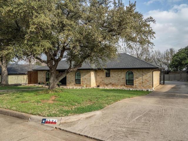 1134 Sunset Drive