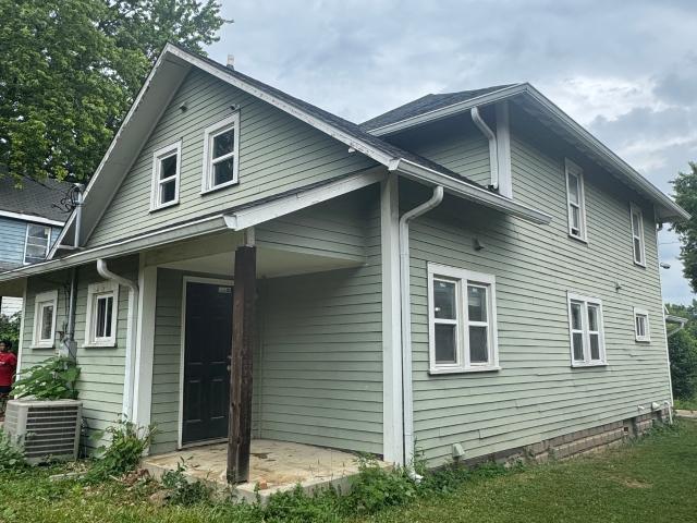 1134 Saint Paul
