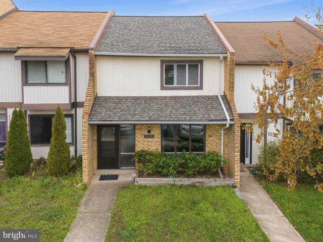 1134 Shannon Pl, Herndon, VA 20170 | Compass