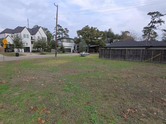 1134 Wynnwood Ln, Houston, TX 77008