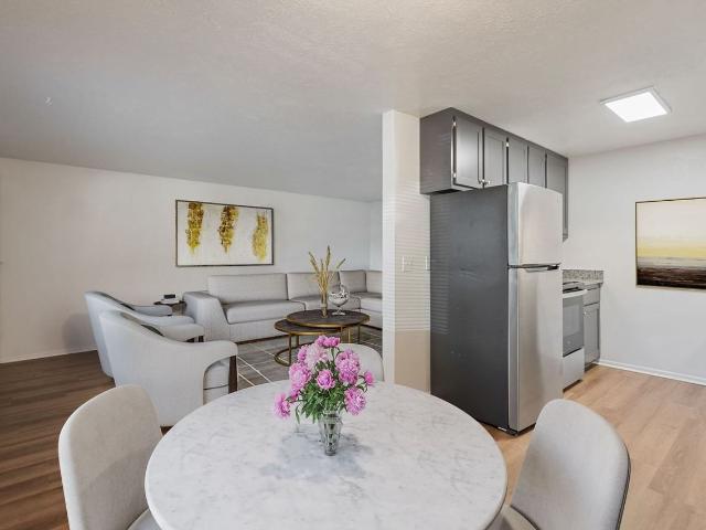 1134 W 10th St 16 units 2 Bedroom Apartment for Rent at 1134 W 10th St, Loveland, CO 80537