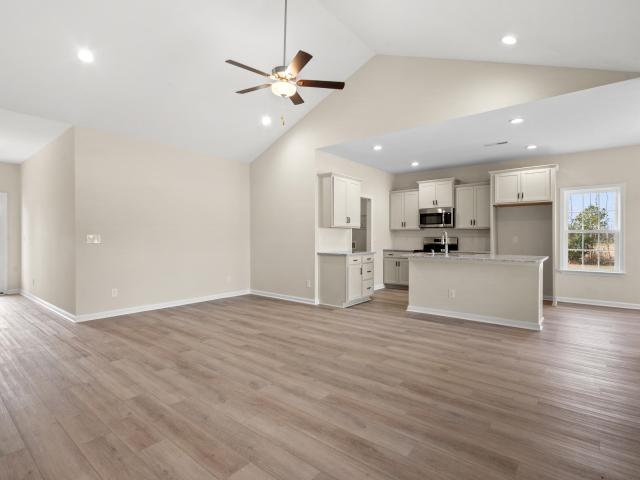 1134 W Business 9