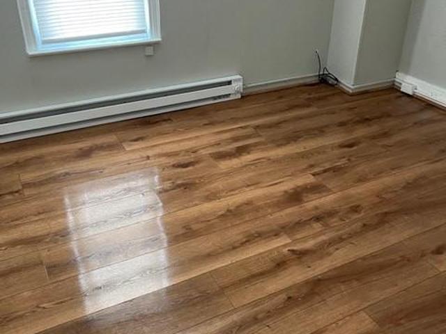 1134 W King Street # 3