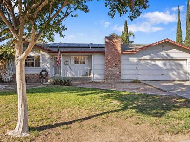 1134 W Harter Ave, Visalia, CA 93277