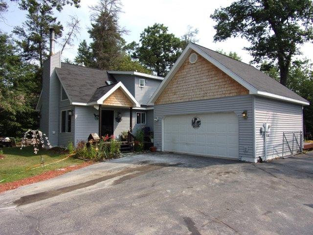 11351 Burton Way, Roscommon, MI 48653