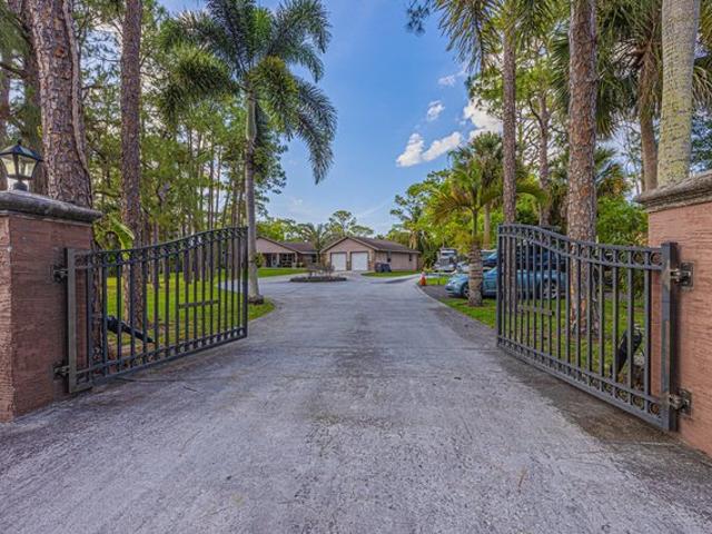 11351 Mellow Ct, Royal Palm Beach, FL 33411