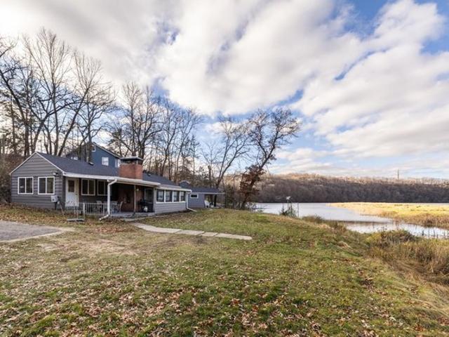 11352 Cedar Beach Dr NW, Oronoco, MN 55960