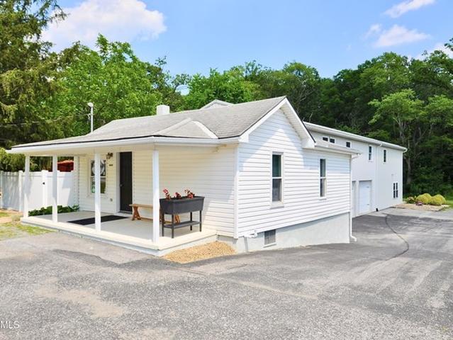 11352 Raystown Rd, Saxton, PA 16678