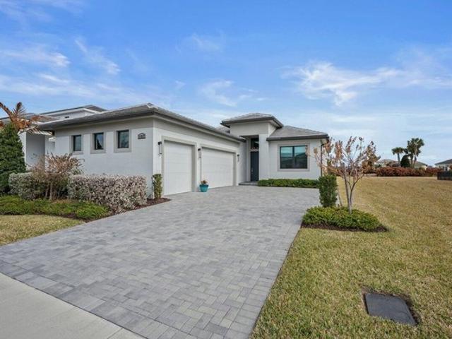 11357 SW Pietra Way, Port Saint Lucie, FL 34987