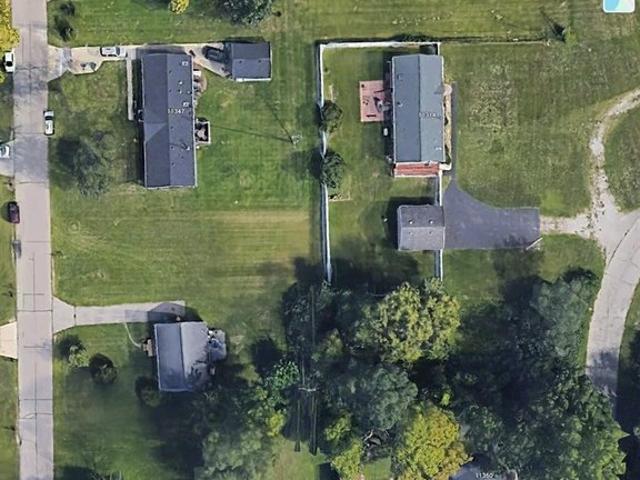 11359 Gabriel St, Romulus, MI 48174