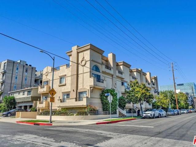 11359 Missouri Ave, Los Angeles, CA 90025
