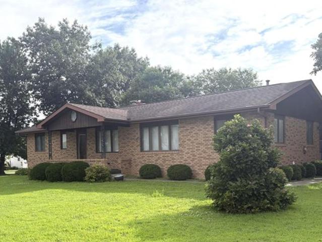 1135 Main St, Jesup, IA 50648