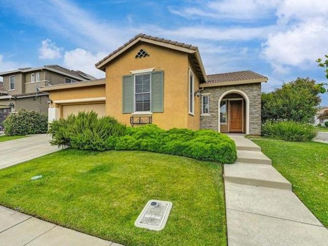1135 Montague Ln, Lincoln, CA 95648