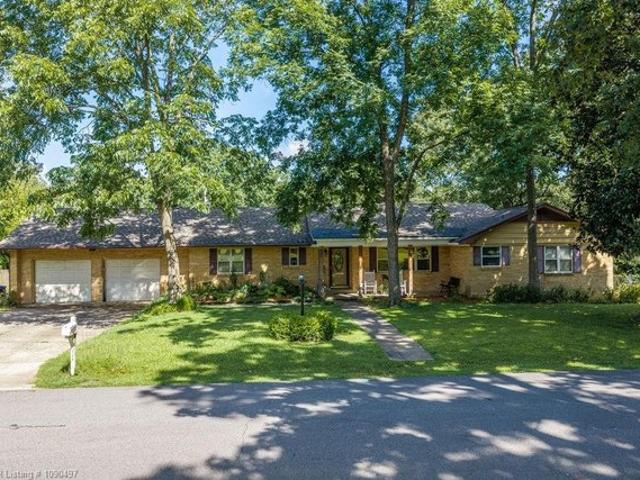 1135 N 57th Pl, Fort Smith, AR 72904
