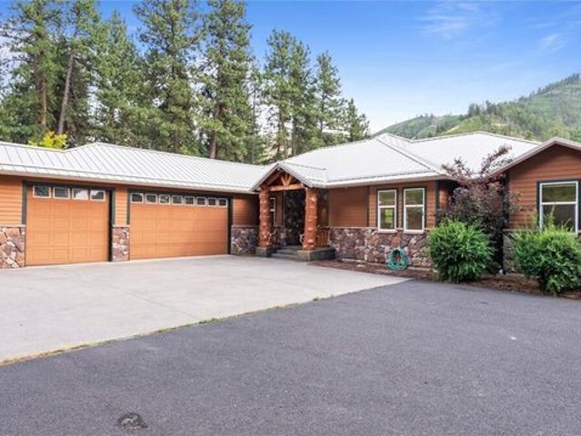 1135 N Touchet Rd, Dayton, WA 99328