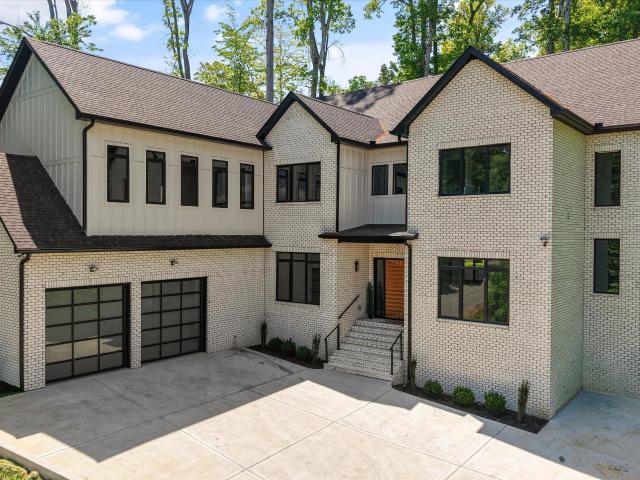 1135 Oak Chase Blvd