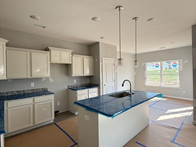 1135 Bluecreek Cir, Murfreesboro, TN 37129 | Compass