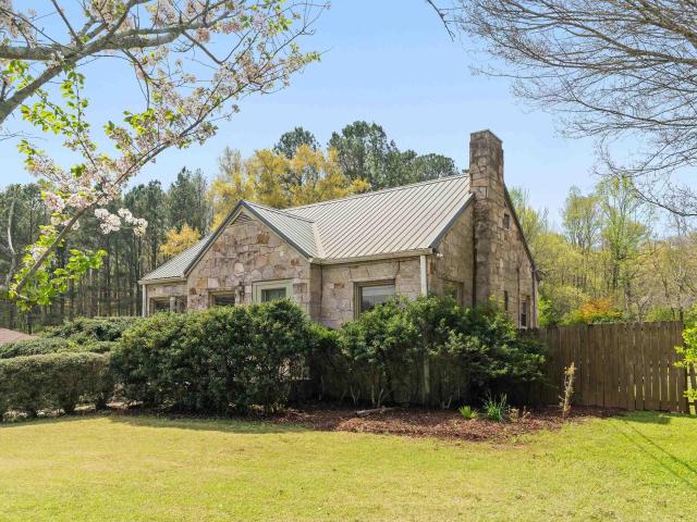 1135 Hueytown Road