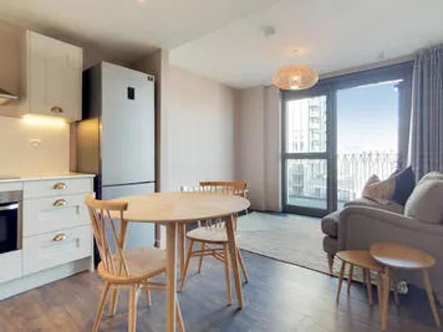 1135 Lismer | Quintain Living