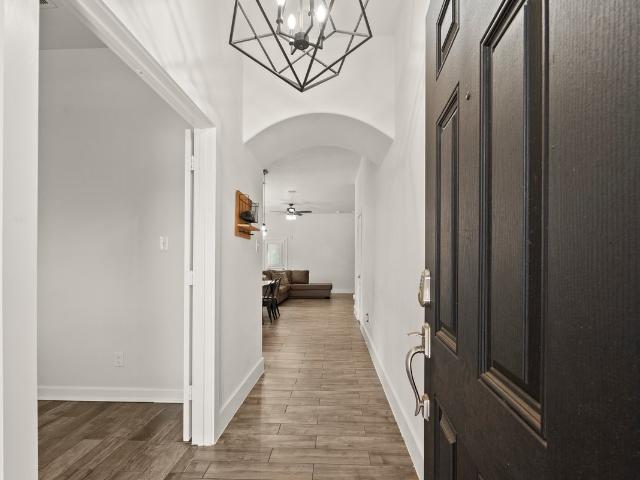 1135 Treasure Court