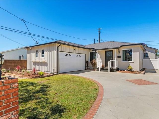 1135 W 185th St, Gardena, CA 90248