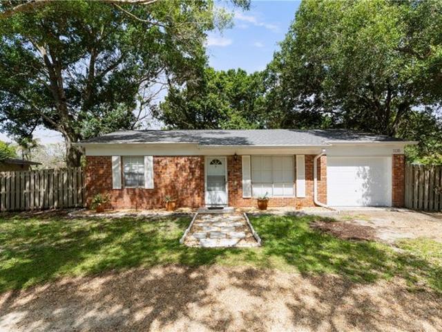 1135 38th Ave, Vero Beach, FL 32960