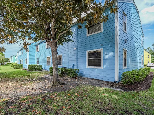 1135 3rd Ave, Unit 104, Vero Beach, FL 32960 | MLS #296305 | Compass