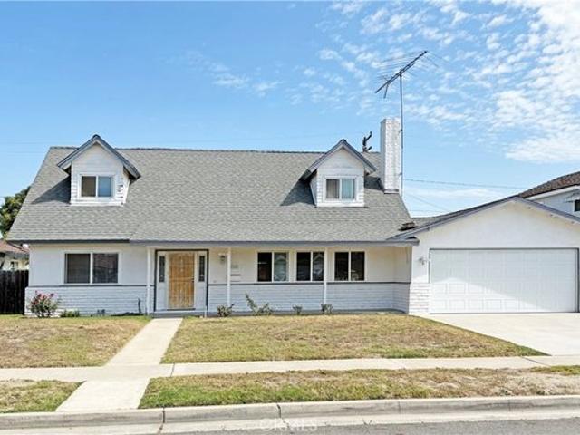 11363 Goldenrod Ave, Fountain Valley, CA 92708