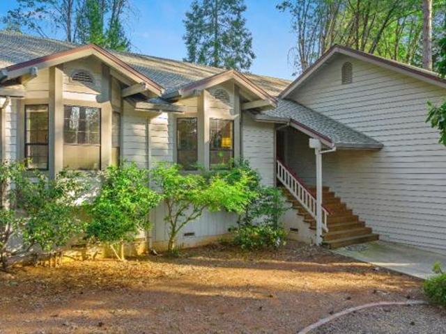11363 Northview Dr, Nevada City, CA 95959
