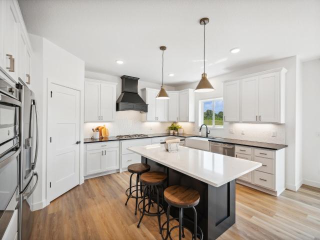 11367 5th Street NE