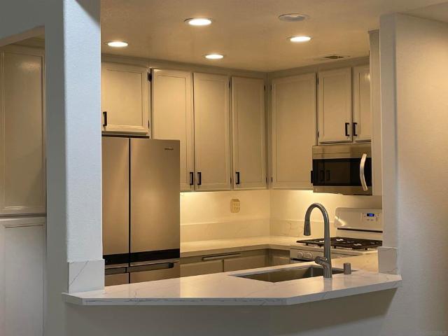 11367 Provencal