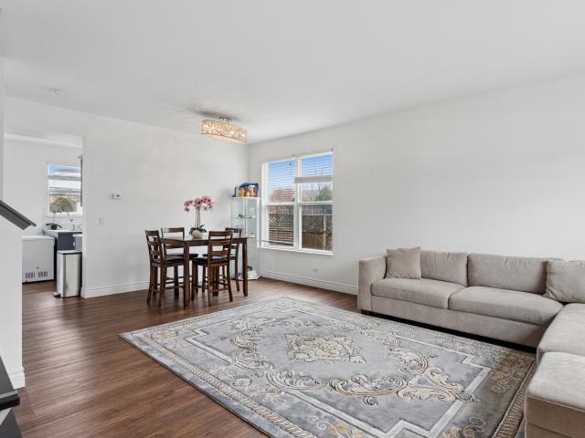 11365 S Marathon Lane