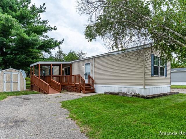 11369 Dorothy St SE, Lowell, MI 49331