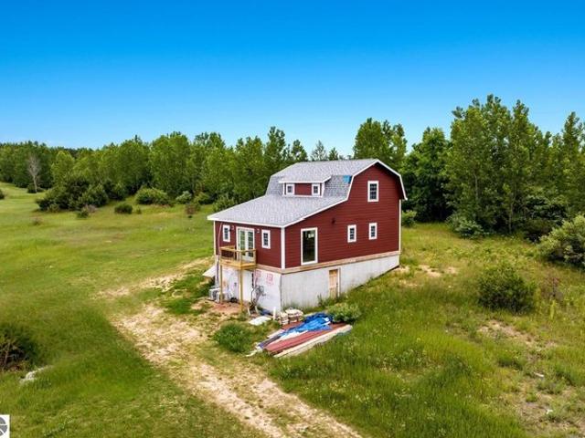 11369 Milarch Rd, Bear Lake, MI 49614